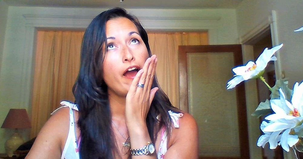 Why Am I So Boring? 10 signs you bore the hell out of everyone!
