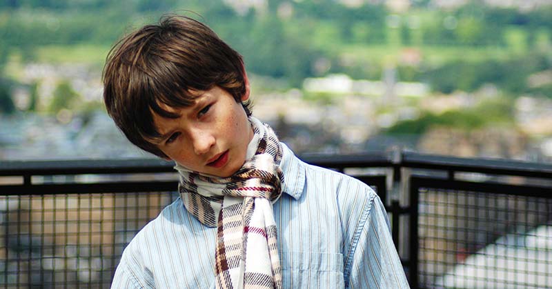 Why Am I So Boring? 10 signs you bore the hell out of everyone!