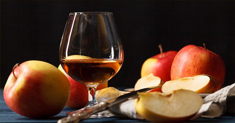 77 French Apéritif drinks explained: A mini guide to predinner