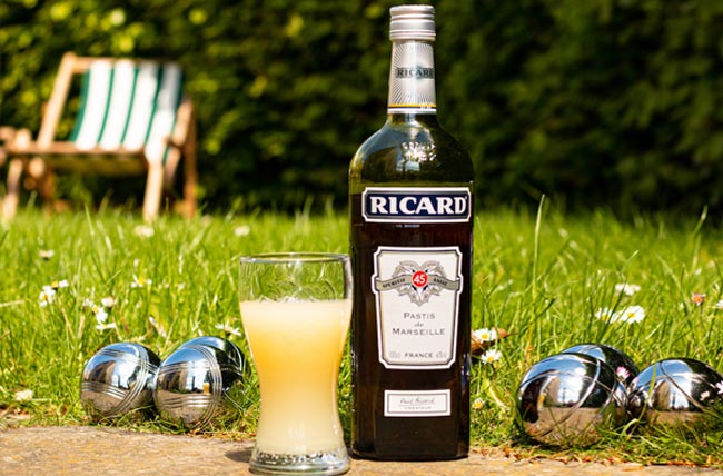 77 French Apéritifs: A mini guide to pre dinner drinks壟