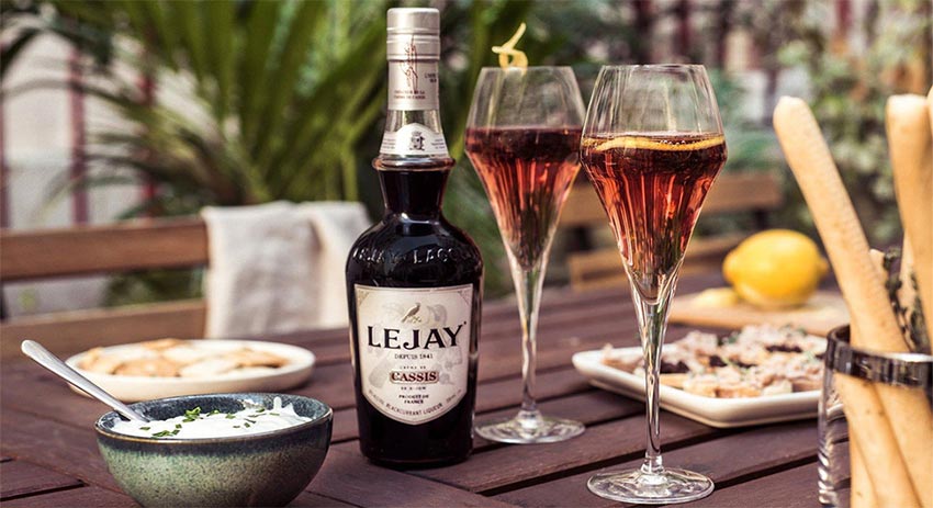 Decoding the formal French multi course meal: 2 to 7 courses