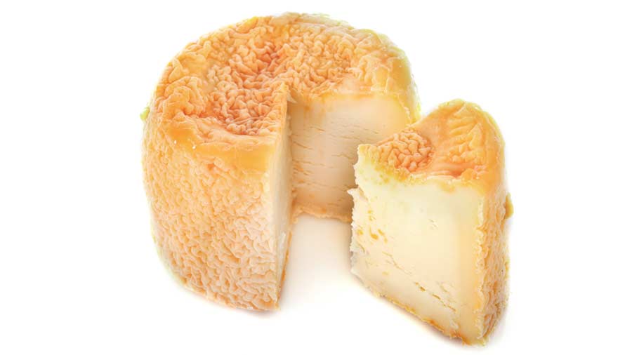 17 Famous French stinky cheeses adored in France, feared by others