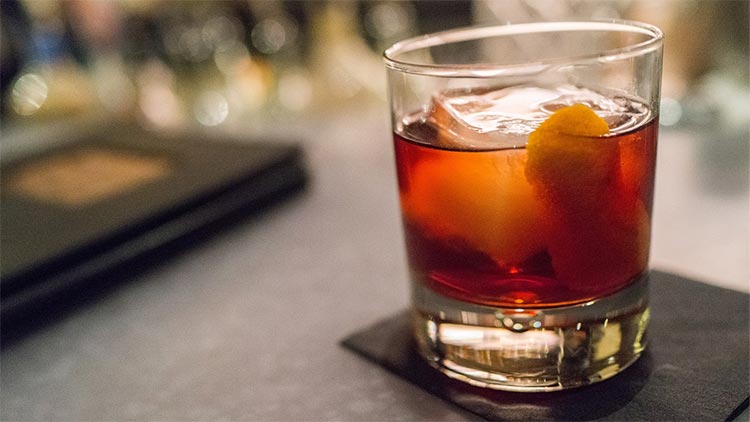 77 French Apéritif drinks explained: A mini guide to predinner