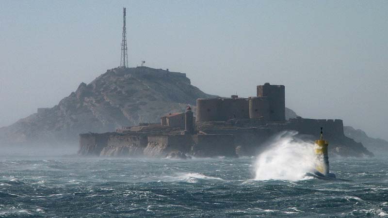 32 filming locations from iconic movies set in France