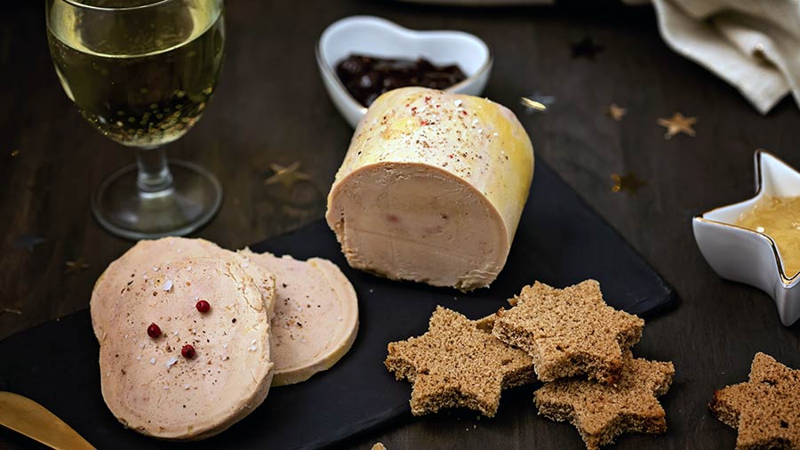 French Christmas food in France: 27 holiday dinner menu traditions