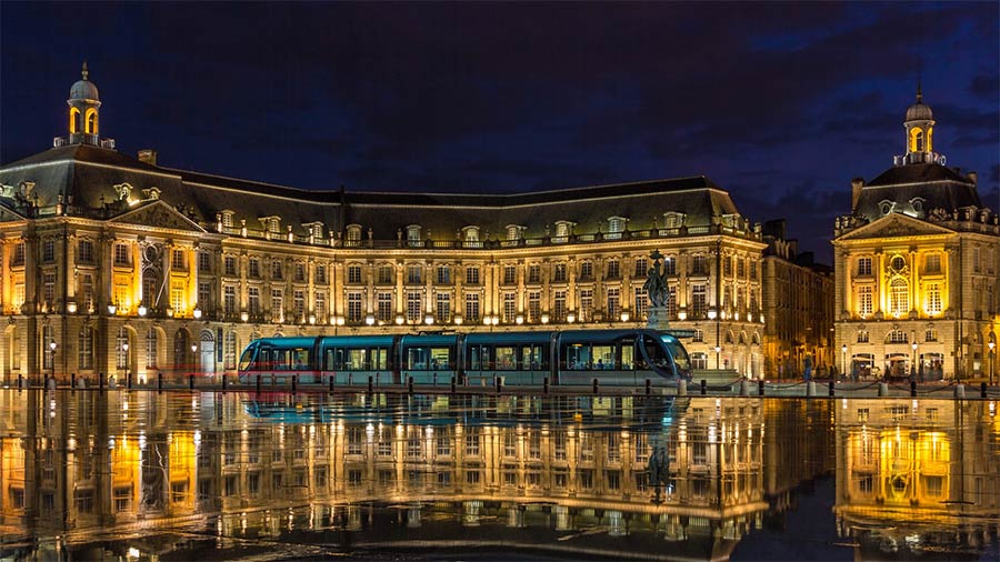 Unique & unusual things to do in Bordeaux France (besides drink wine)