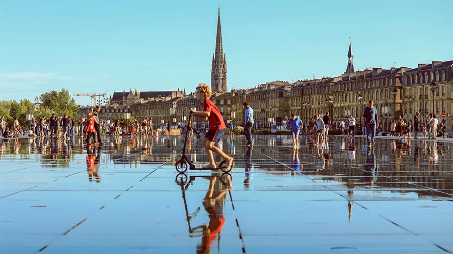 Unique & unusual things to do in Bordeaux France (besides drink wine)