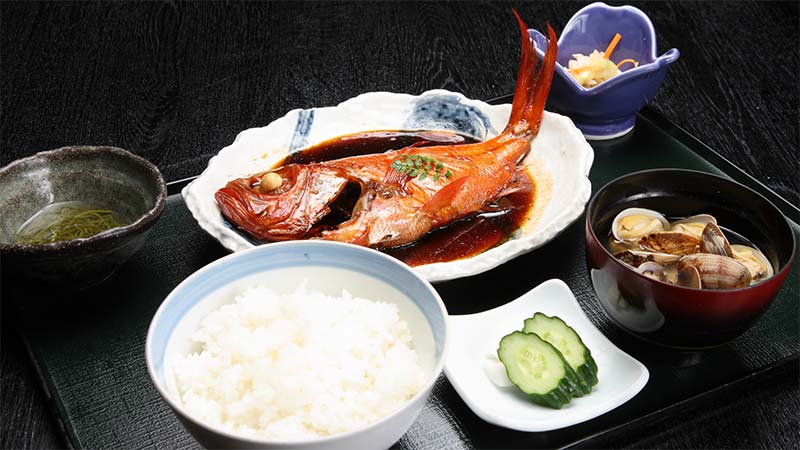 How to explain the French gastronomic meal to your mom