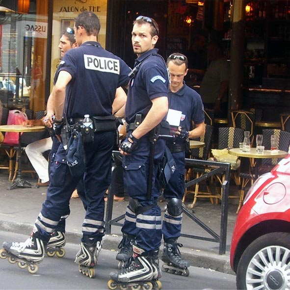 Don't call 911 in France! Dial 112 or local French emergency numbers