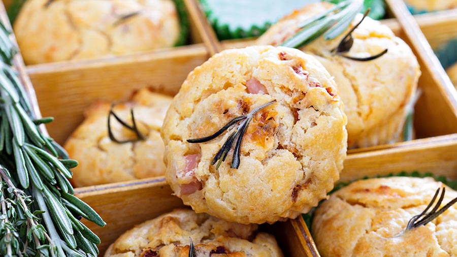 Savoury Cake Salé: A French appetizer you make out of anything
