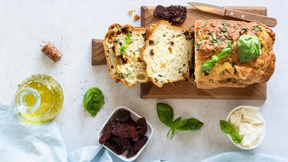 Savoury Cake Salé: A French appetizer you make out of anything