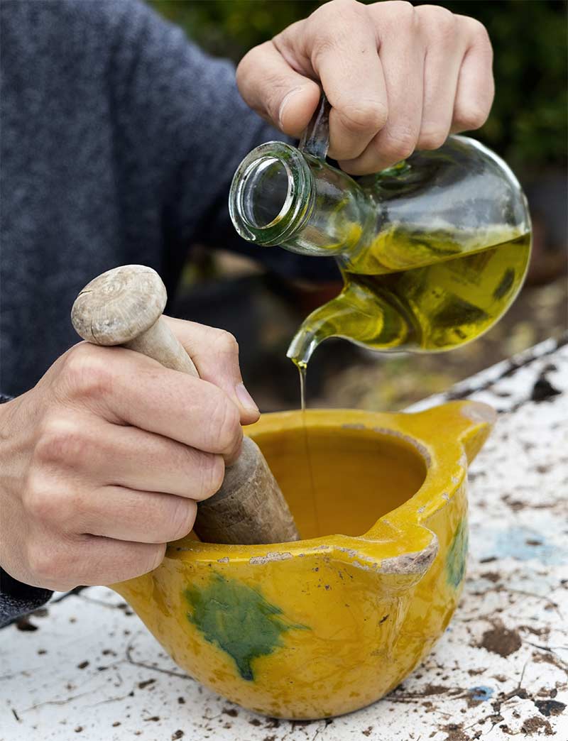 Le Grand Aioli: A French Provençal meal starring a garlicky dip