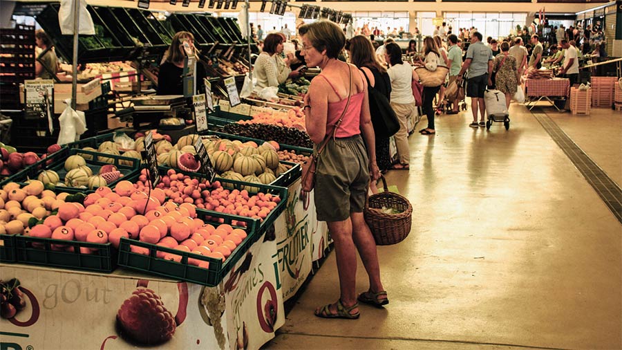 Popular French grocery stores & supermarkets in France